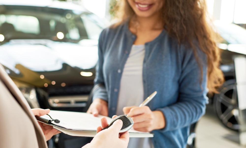 Buying A New Cara - A Comprehensive Guide - LadyAutoBlog